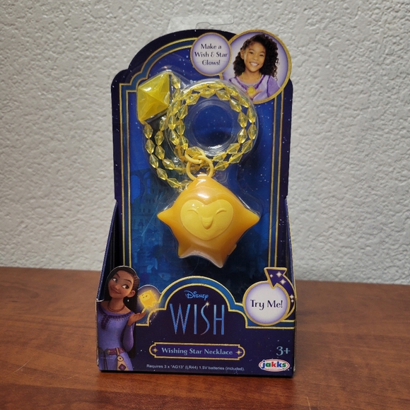 Disney | Toys | Disney Wish Star Pendant Necklace In Yellow Nib | Poshmark